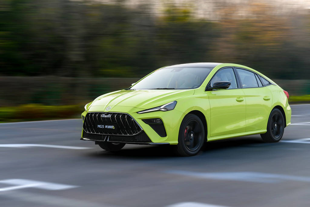 6.9秒破百，MG5天蝎座开启预售，顶配才11.79万元_搜狐汽车_搜狐网