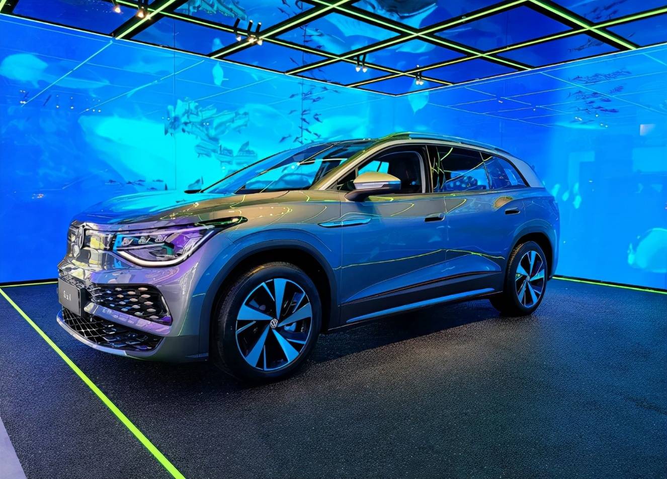 ID6和蔚来ES6哪个更好？车主赞扬的ID6究竟好在哪里？_搜狐汽车_搜狐网