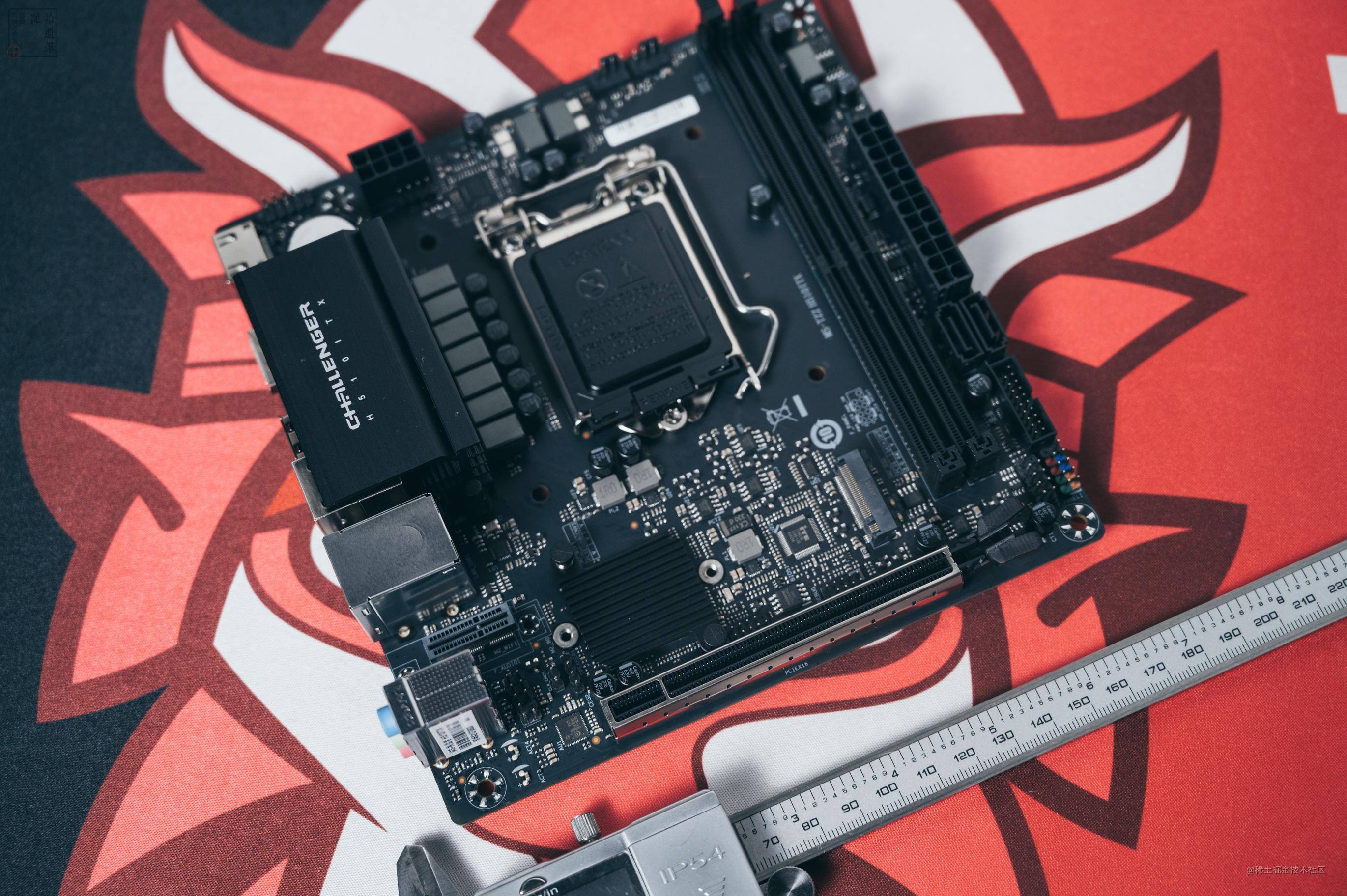 小巧的居家娱乐办公平台，铭瑄MS-挑战者H510 ITX主板上手_接口_内存_支持