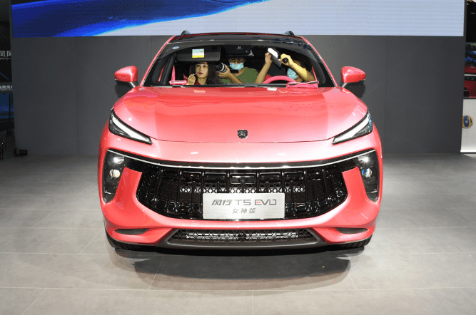 将运动进行到底！风行T5 EVO对比荣威RX5 MAX谁更强？_搜狐汽车_搜狐网