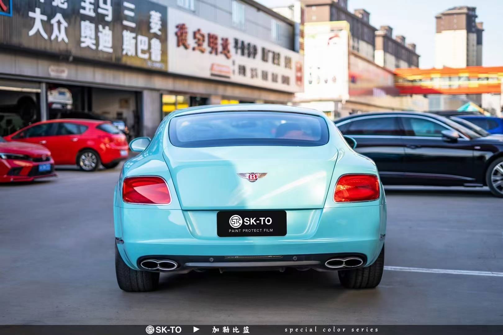暴力美学的冲击震撼，宾利加勒比蓝改色膜 SKTO_搜狐汽车_搜狐网