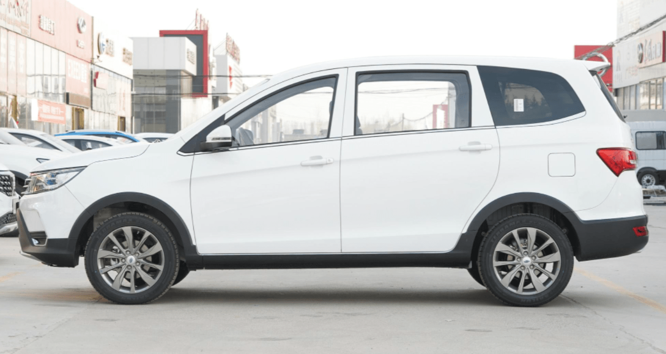 1.5T+轴距2765mm！奇瑞颜值SUV：大空间还有颜值，仅5.99万_搜狐汽车_搜狐网