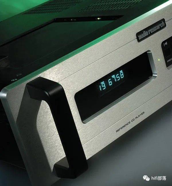 美国 Audio Research ARC CD8 Reference 参考级电子管CD播放机_William_Johnson_真空管