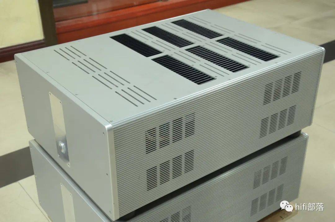 奇力/Krell Evolution 900E 旗舰双单声道后级扩大器_设计的_次测试_散热