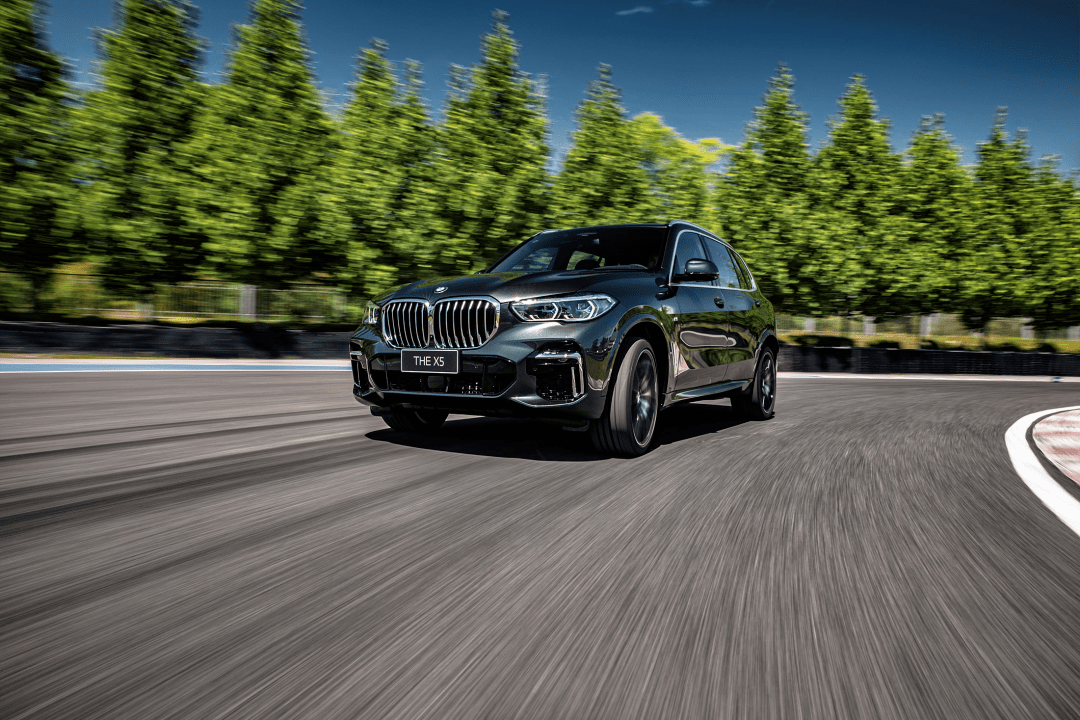 豪华、赛道、越野，宝马X5L带来的“全家桶”究竟香不香？_搜狐汽车_搜狐网