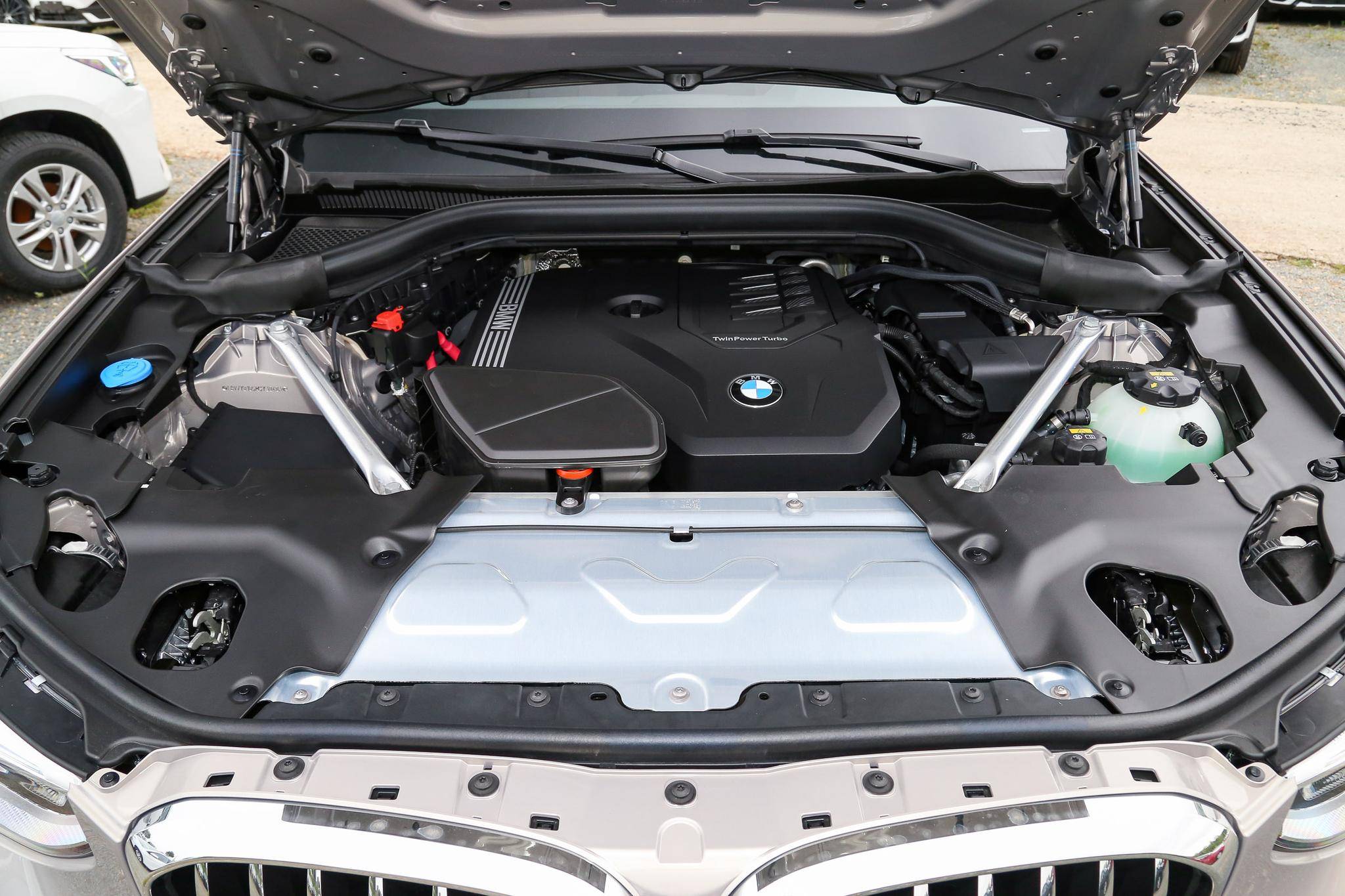 50w预算，泡妞你选宝马X3还是奔驰GLC？_搜狐汽车_搜狐网