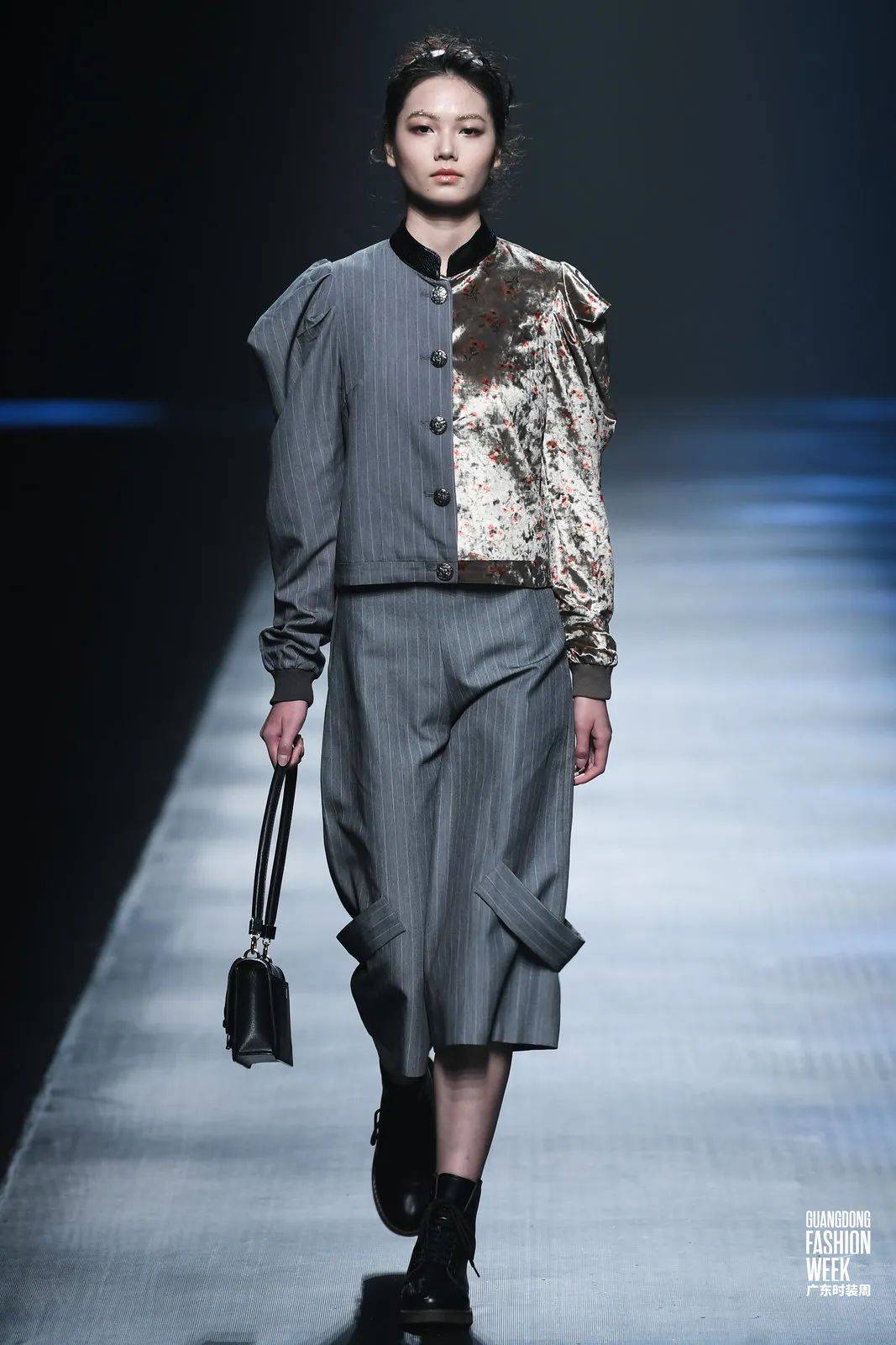 衣形治愈、包治百病，KH Design×the hanah登陆广东时装周_设计_包包_女性