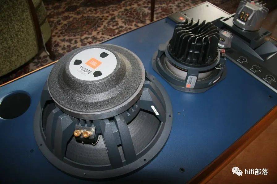 JBL 4348 Studio Monitor 顶级号角15寸低音旗舰监听音箱_单元_扬声器_磁铁