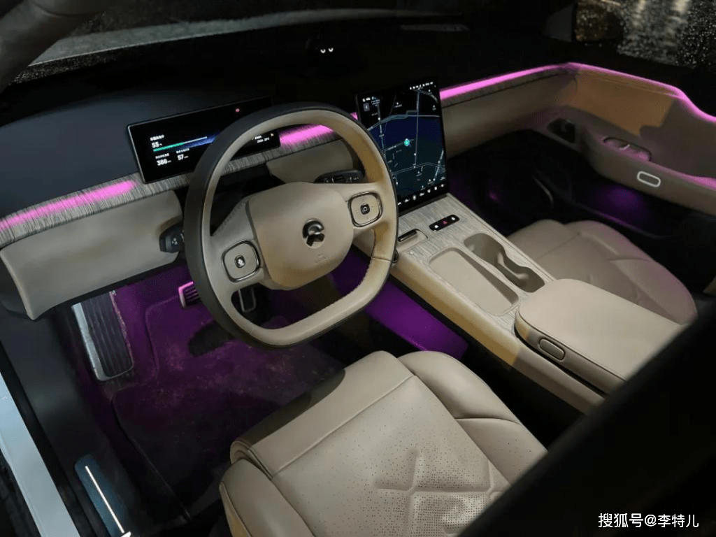 50万新能源天花板？蔚来ET7车长超5米轴距超3米，最大续航700公里_搜狐汽车_搜狐网