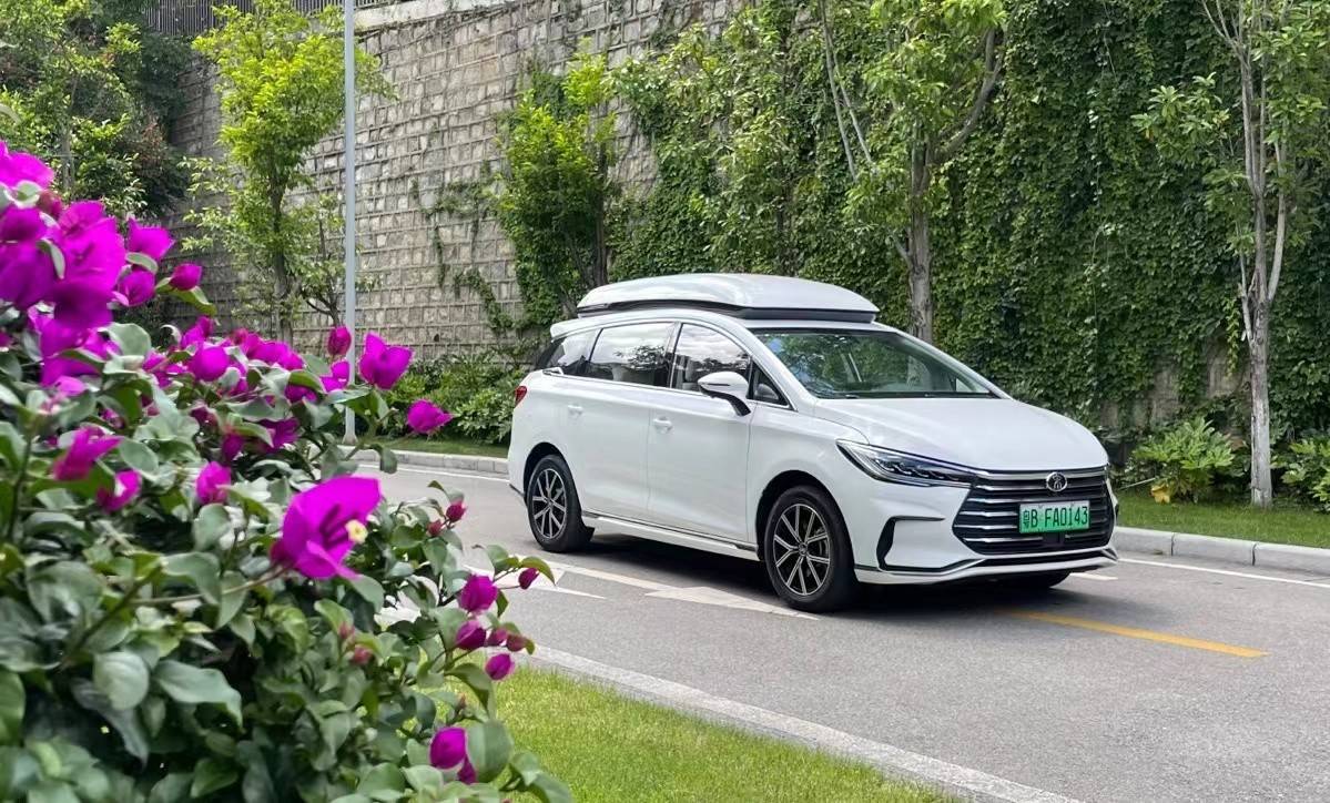 试驾比亚迪2022款宋MAX DM-i：百公里亏电油耗2.9L，热销真不意外_搜狐汽车_搜狐网