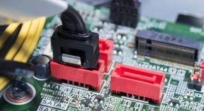 SAS接口及其对应线材分类讲解_连接器_硬盘_端口