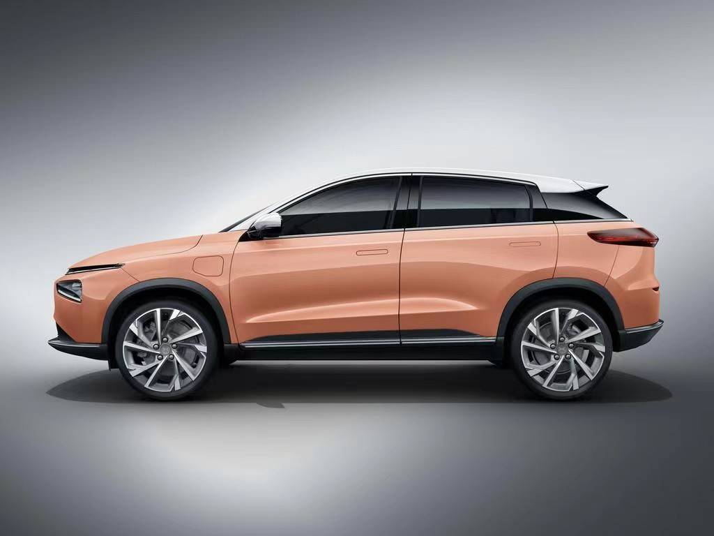 比大众ID4.X便宜，配置却更丰富，年轻人首选小鹏G3i更划算？_搜狐汽车_搜狐网