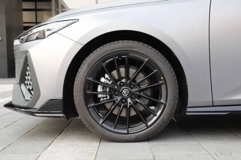 2.0T长安UNI-V亮相 最大233匹马力_搜狐汽车_搜狐网