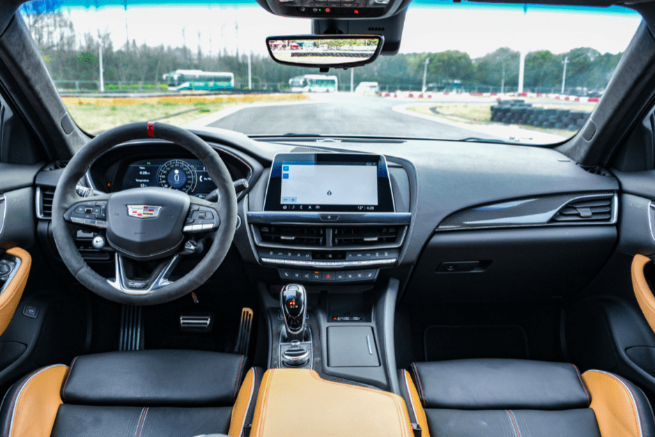 迎战宝马M3，凯迪拉克CT5-V黑翼版实车曝光，搭6.2升V8动力_搜狐汽车_搜狐网