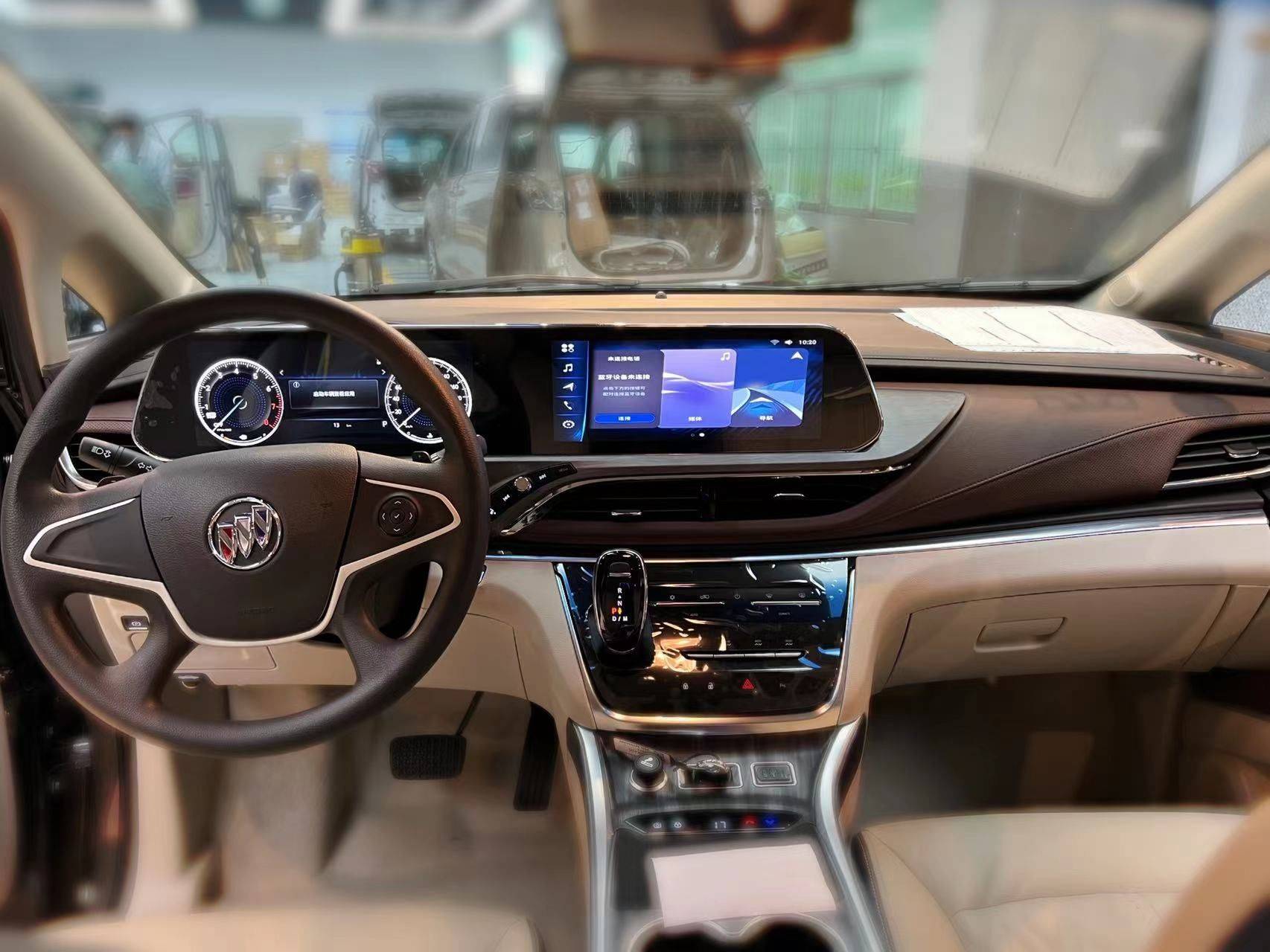 别克GL8 652蓝灰案例，时下流行的巴黎铁塔顶_搜狐汽车_搜狐网