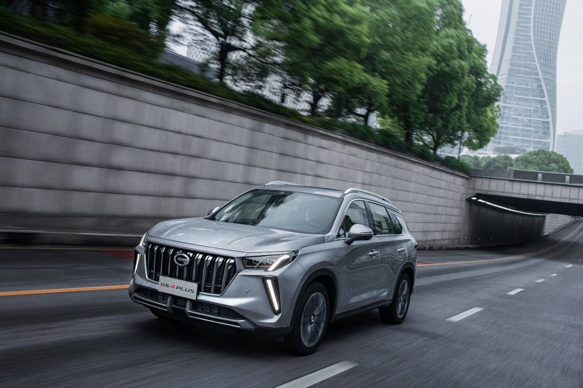 搭载同级最强2.0T！传祺GS4 PLUS 2.0T星系版入门即高配_搜狐汽车_搜狐网