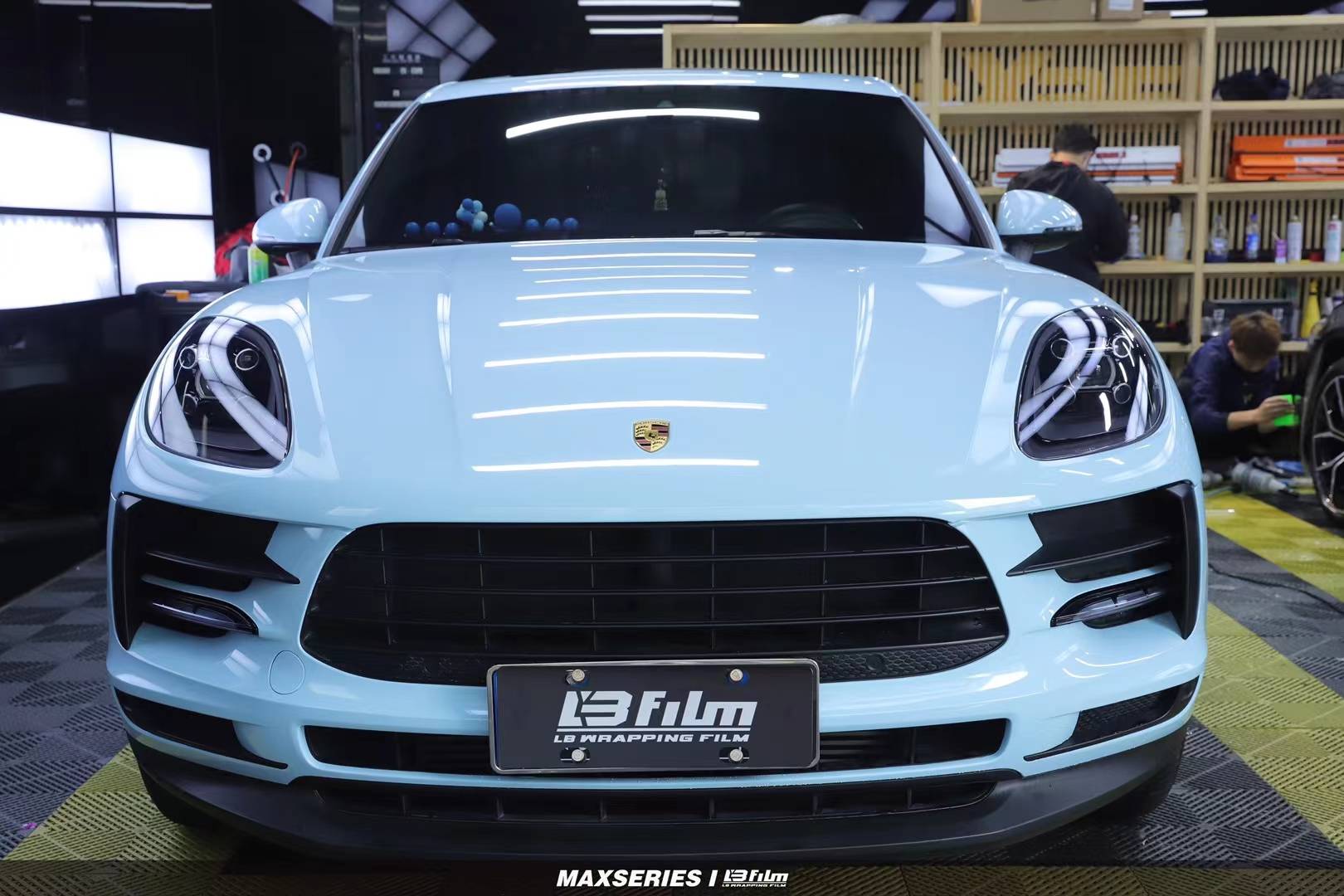 LBFILM改色膜-保时捷Macan原厂漆冰川蓝,偏清冷的色调_搜狐汽车_搜狐网