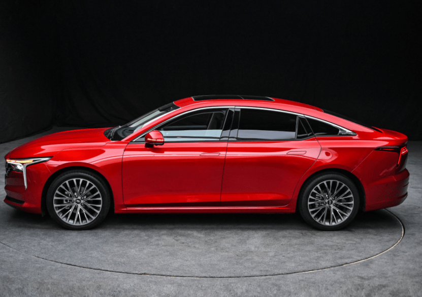 奔腾B70告诉你，10万买台B级车不是梦，还配掀背尾门_搜狐汽车_搜狐网