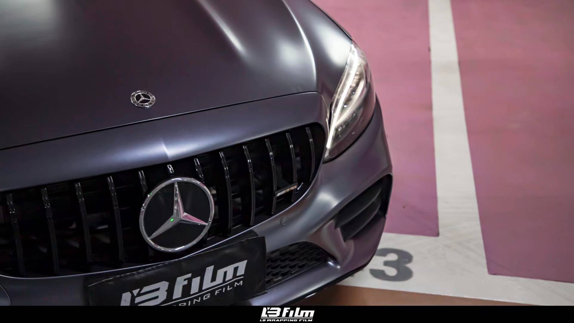 奔驰C260-LB改色膜电光金属午夜蓝,优雅柔和到融化的蓝_搜狐汽车_搜狐网