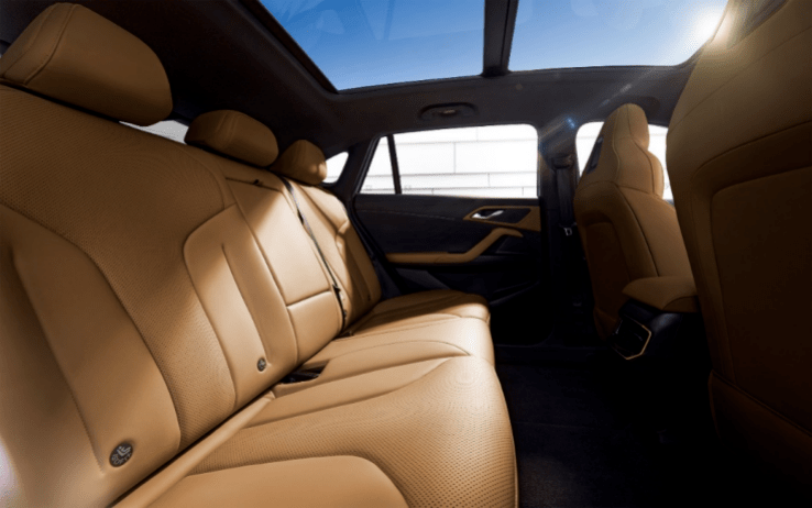 27英寸4K滑移屏 全新第三代荣威RX5/超混eRX5_搜狐汽车_搜狐网