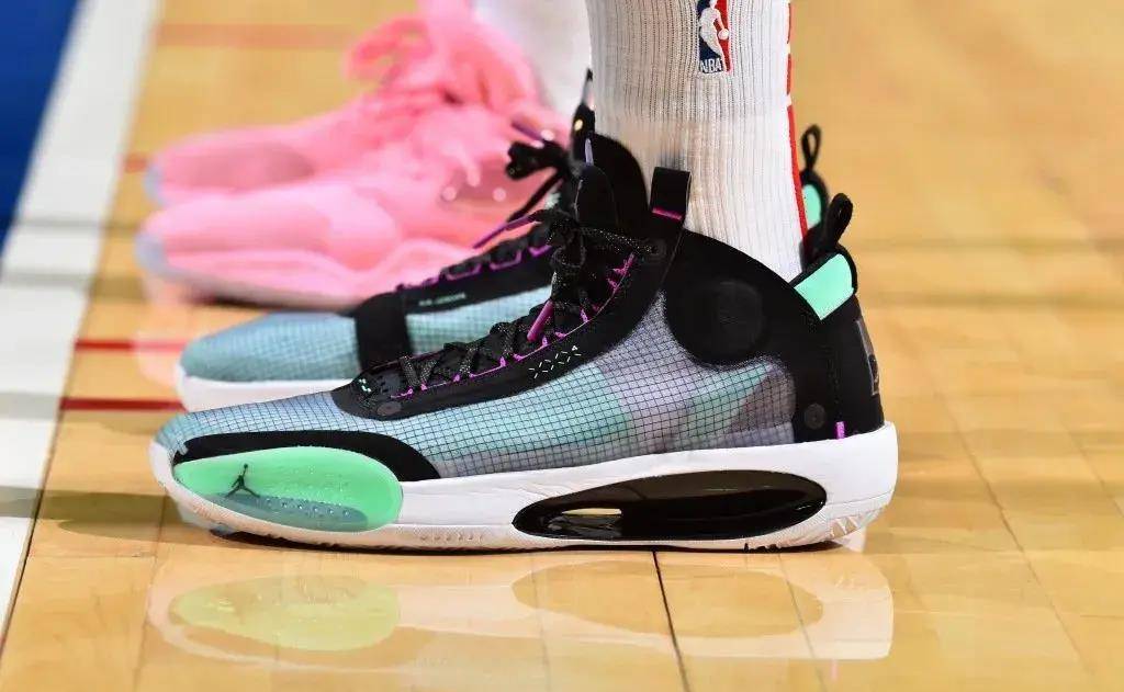 NBA球员上脚：八村塁超多AJ34，这2个配色很有意义！_Jordan_Air_Zer