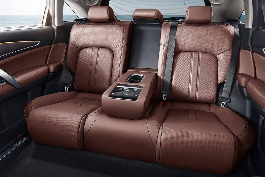 合资大5座SUV，2.0T动力，2800+轴距，19W起买后排头等舱！_搜狐汽车_搜狐网