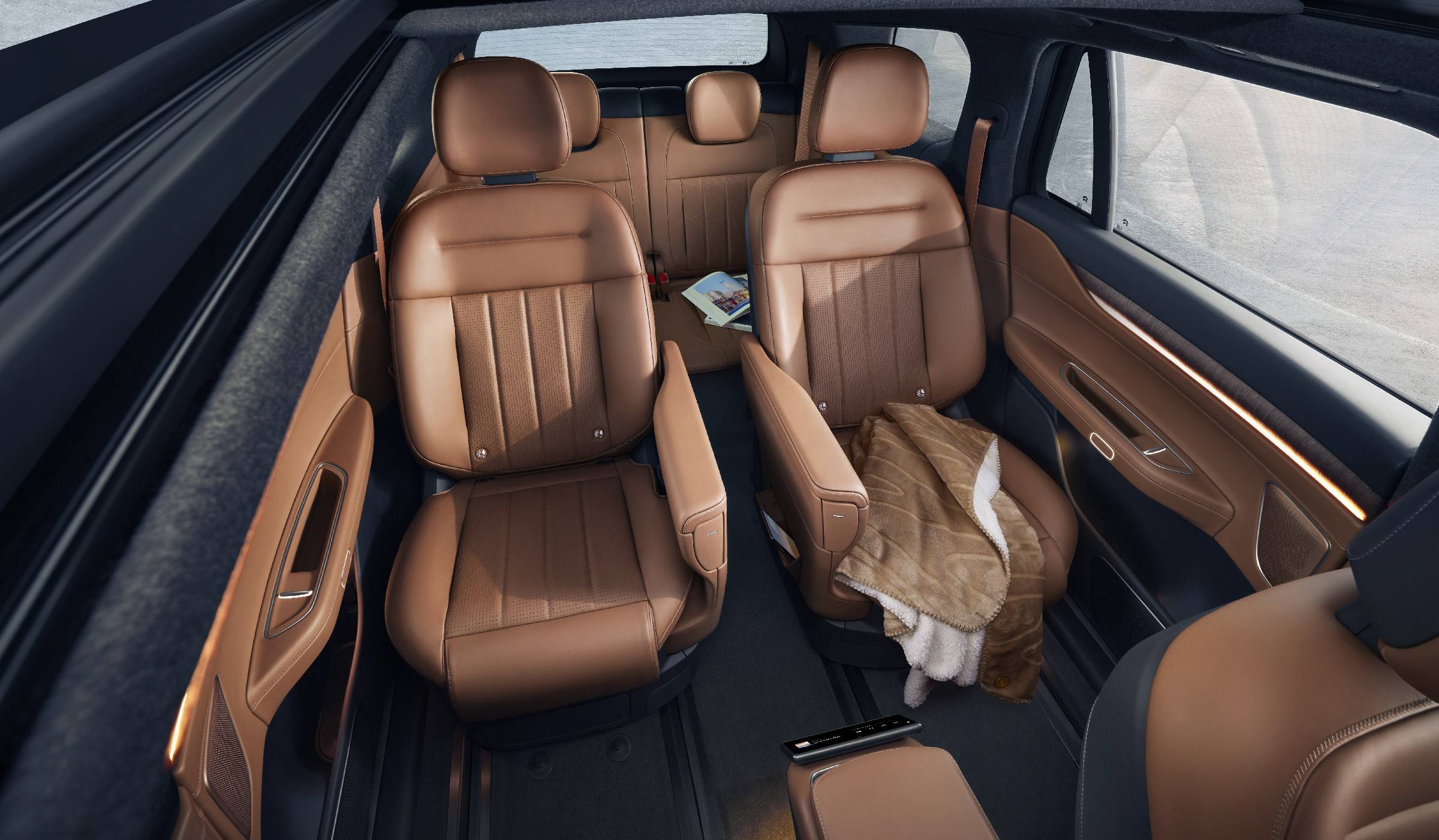 双车价格再拔高：比MPV强的全新ES8携极致优雅EC7上市售41.8万起_搜狐汽车_搜狐网