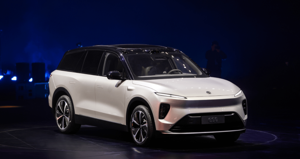 蔚来两翼齐飞！全新ES8/EC7发布 豪华运动它都有_搜狐汽车_搜狐网