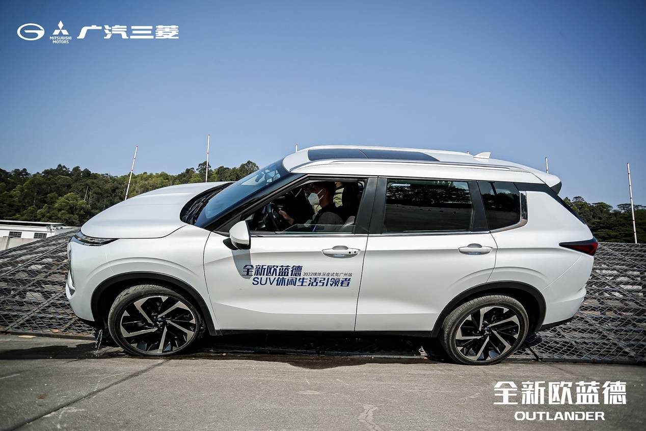 内外焕新！试驾广汽三菱全新欧蓝德_搜狐汽车_搜狐网