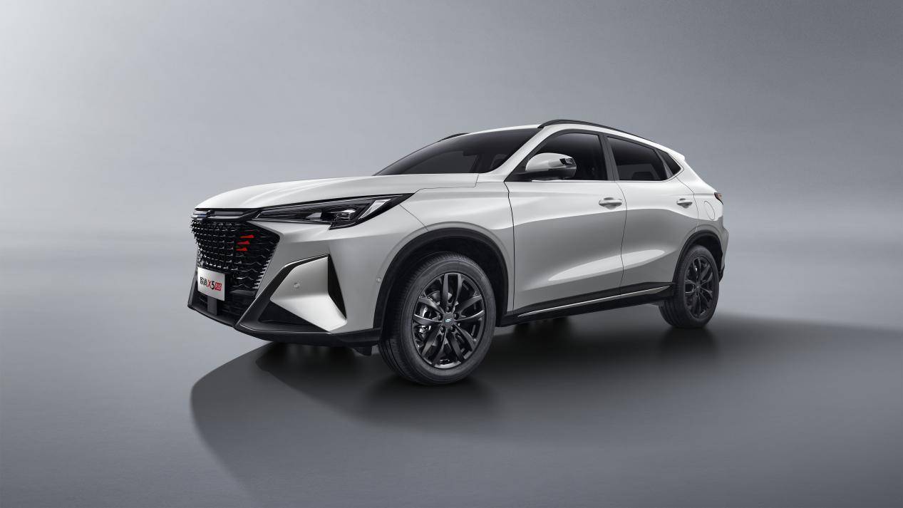 4.10.49万元，下定即享多重福利，“新运动智趣SUV”欧尚X5 PLUS领航型上市_搜狐汽车_搜狐网