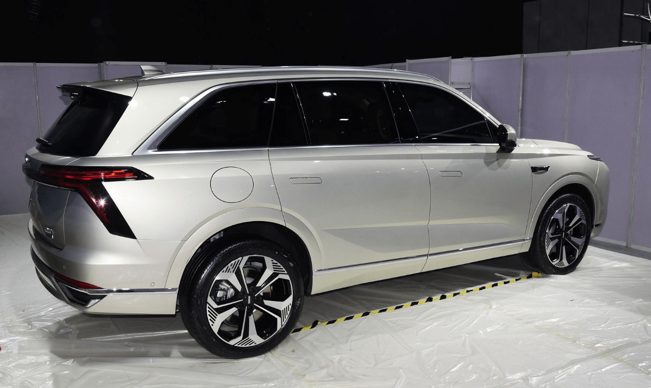 一国产SUV正式见面：4.9秒破百，续航超1000KM，理想L8不香了_搜狐汽车_搜狐网