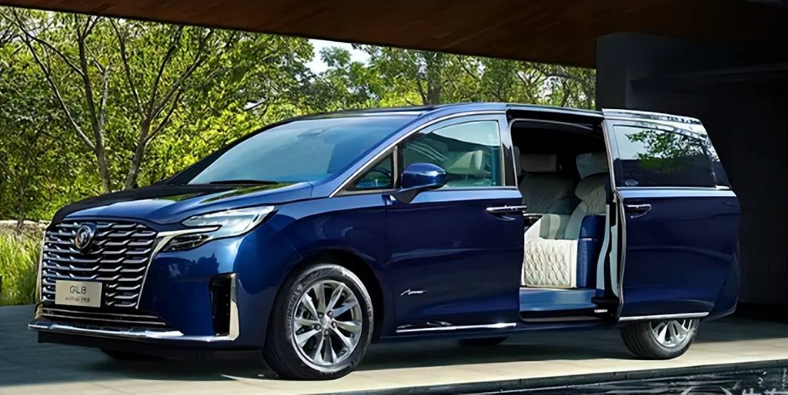 新款别克GL8正式上市！31.79万元起，改变不大为何越卖越贵？_搜狐汽车_搜狐网