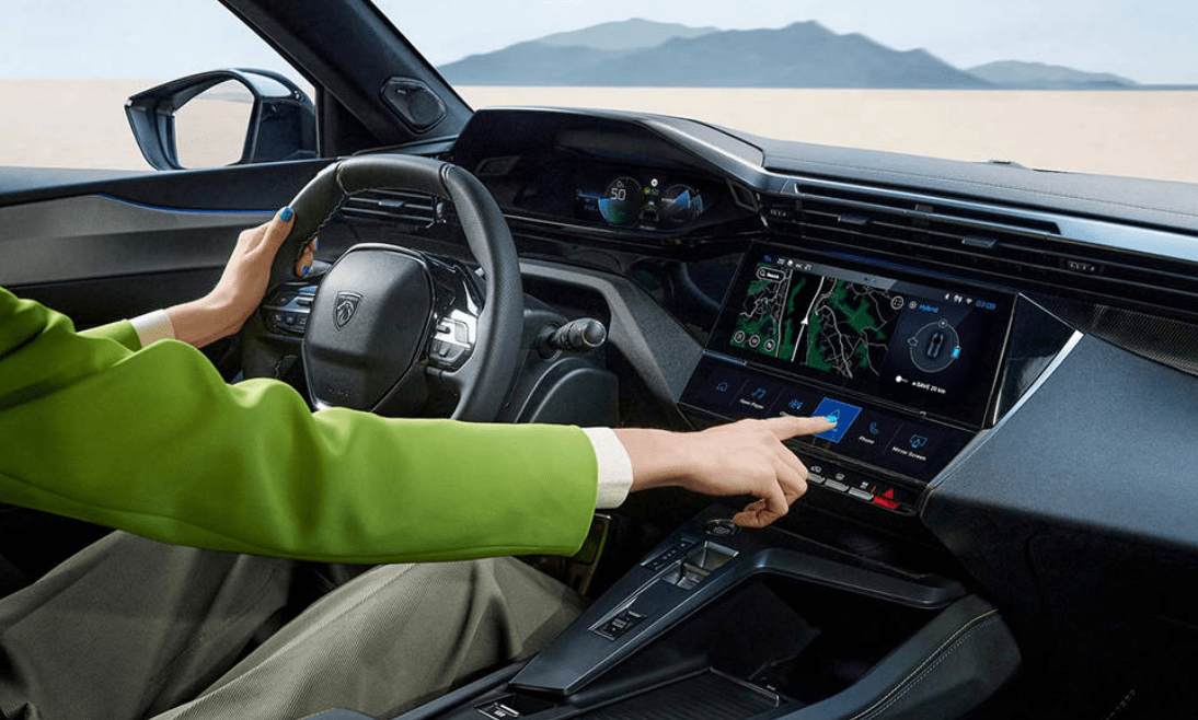 新408X首发亮相，颜值爆表更原汁原味，法系车的魂归之作？_搜狐汽车_搜狐网