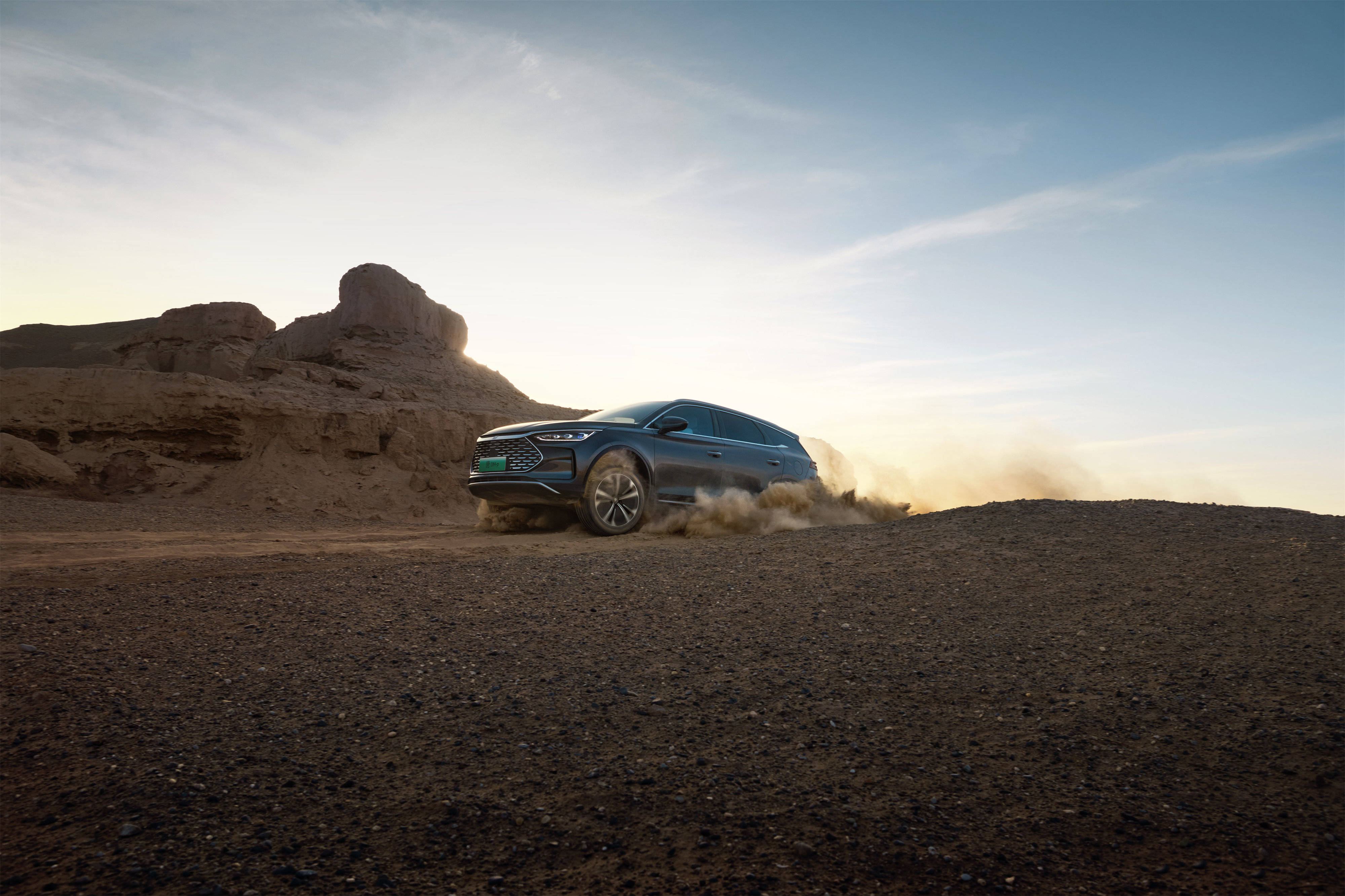 三十万级中大型SUV头部之争，唐DM-p比理想L7、L8更值得买？_搜狐汽车_搜狐网