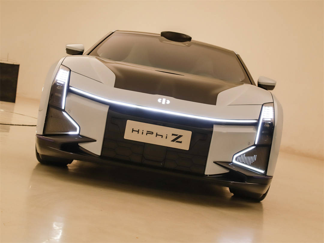 当下最先进车型？35万起买小马丁SUV 这些新车简直炫技！_搜狐汽车_搜狐网