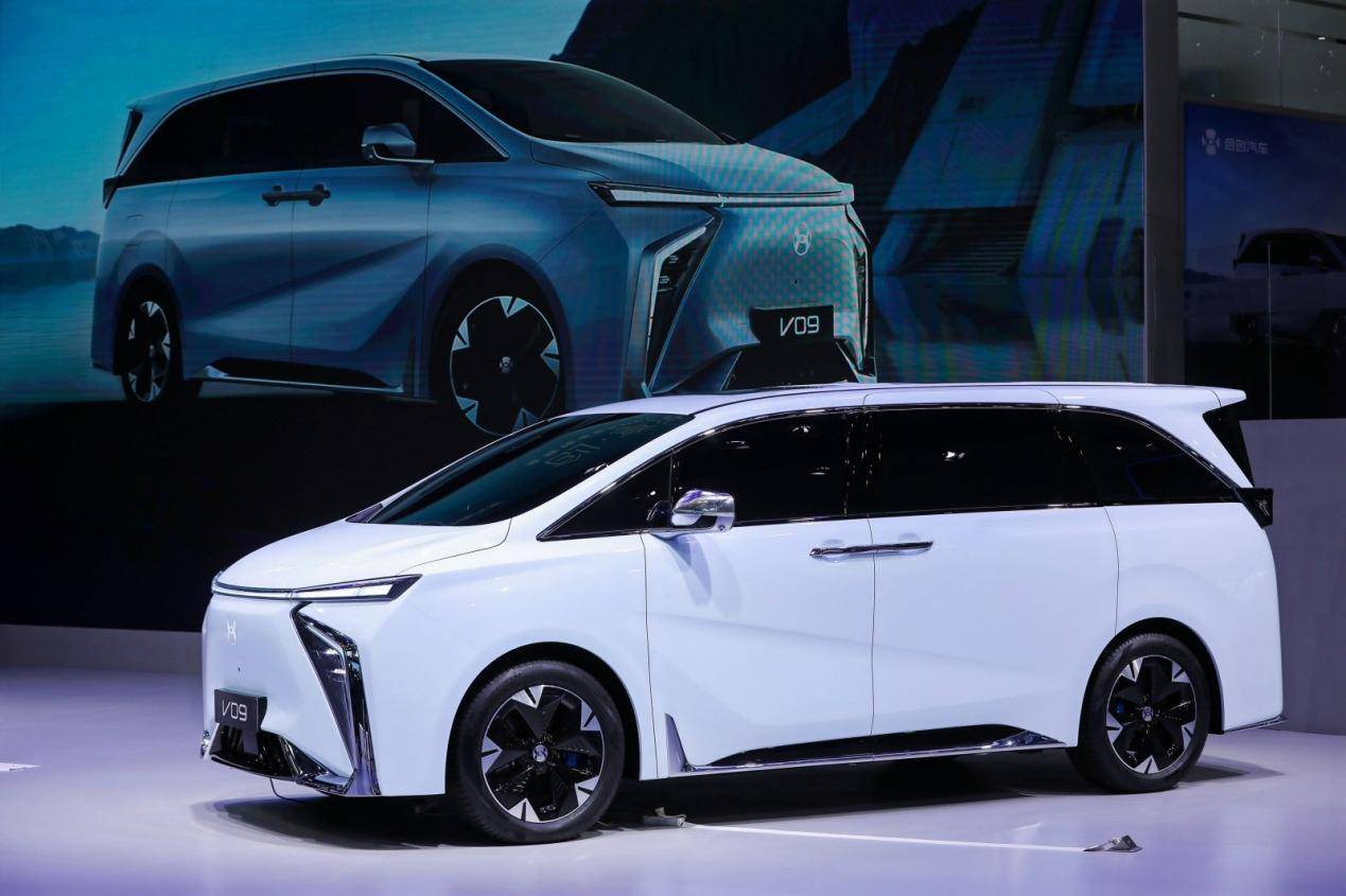 纯电MPV又添新战将，合创V09最长续航突破750km_搜狐汽车_搜狐网