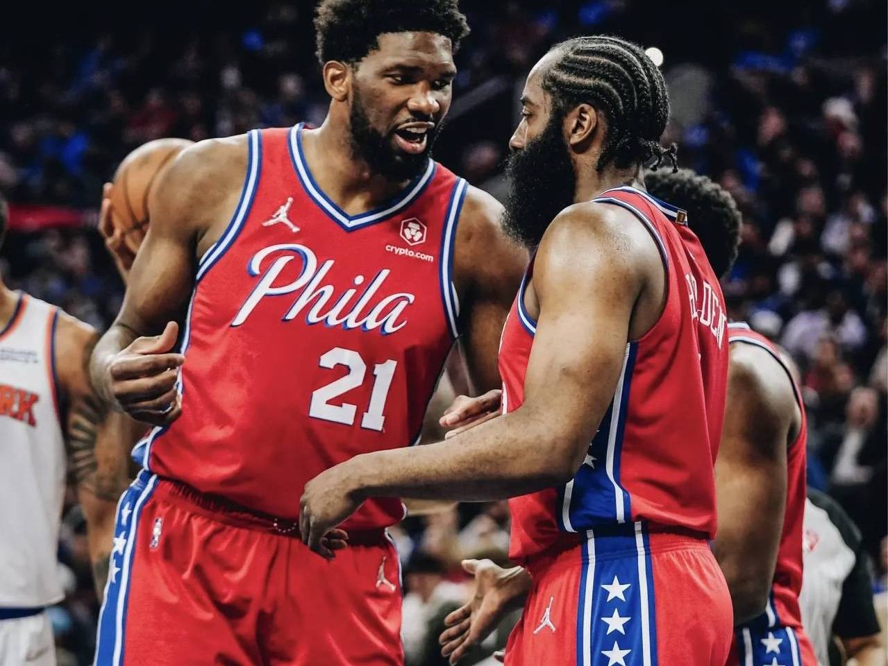 NBA ：76人队129比127险胜国王，喜获五连胜，球员表现一览，马克西32分3篮板_福克斯_巴恩斯_助攻