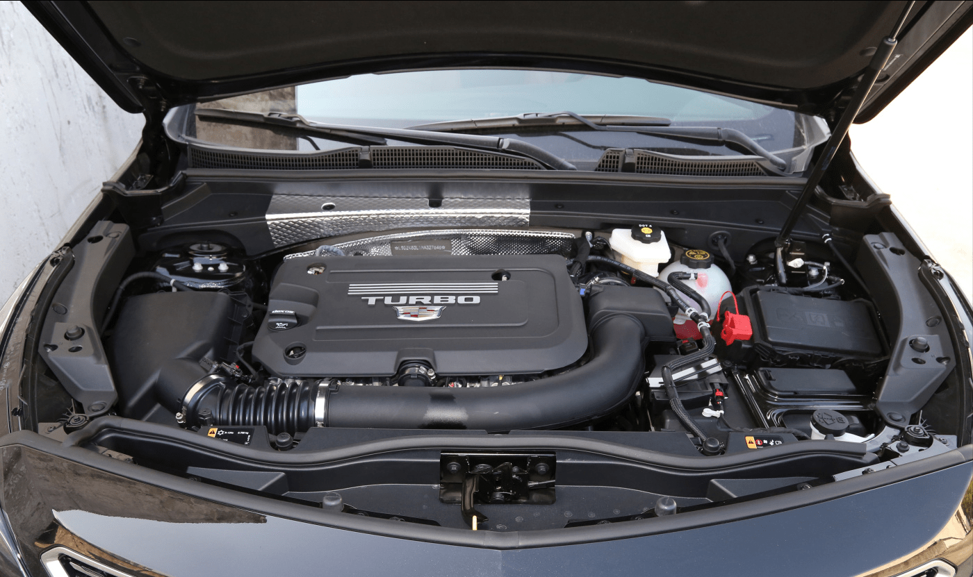 全新凯迪拉克XT4曝光，内饰换装双联屏，2.0T+9AT，宝马X1不香了_搜狐汽车_搜狐网