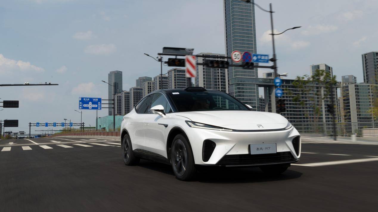 打入20万区间，飞凡R7开年就卷中大型纯电SUV市场？_搜狐汽车_搜狐网