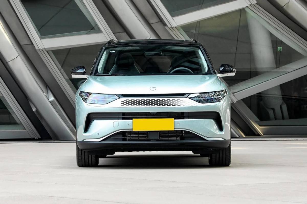 增程SUV也开始卷了，零跑C11开启预售，15.98万起，配双叉臂悬架_搜狐汽车_搜狐网