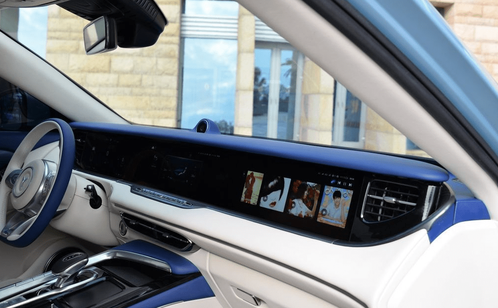 值得BBA学习，岚图FREE免费升级8155芯片，老款车也能变新款车了_搜狐汽车_搜狐网