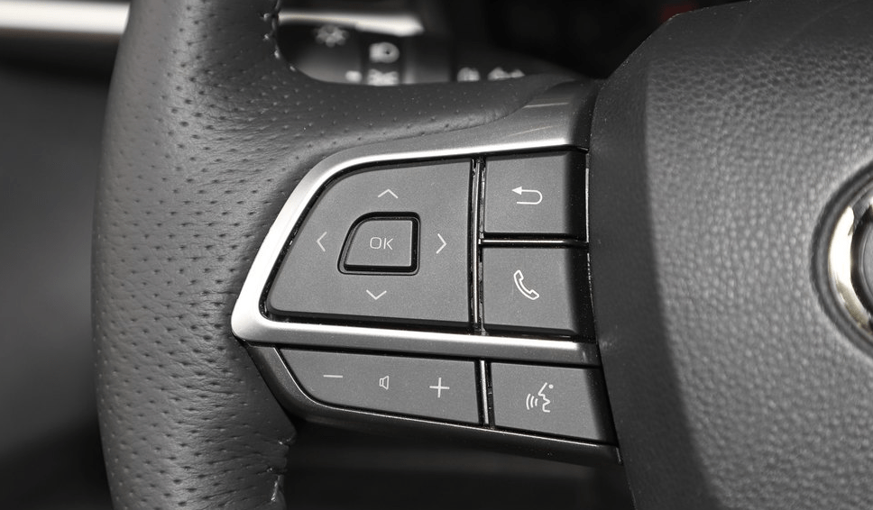 甚至取代别克GL8地位？丰田“卷王”车型来袭，搅乱MPV市场格局_搜狐汽车_搜狐网