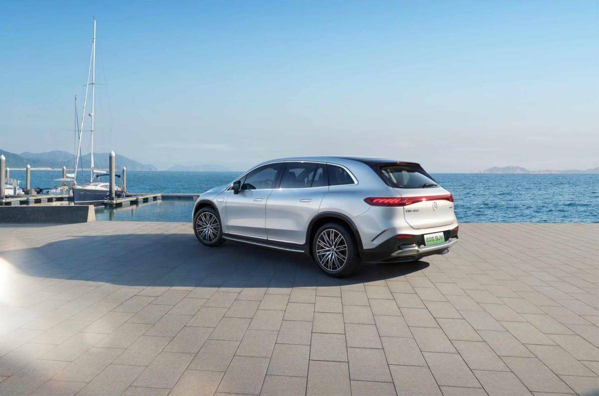 同级首款正向研发车型，奔驰全新EQS纯电SUV 91.05万元起_搜狐汽车_搜狐网