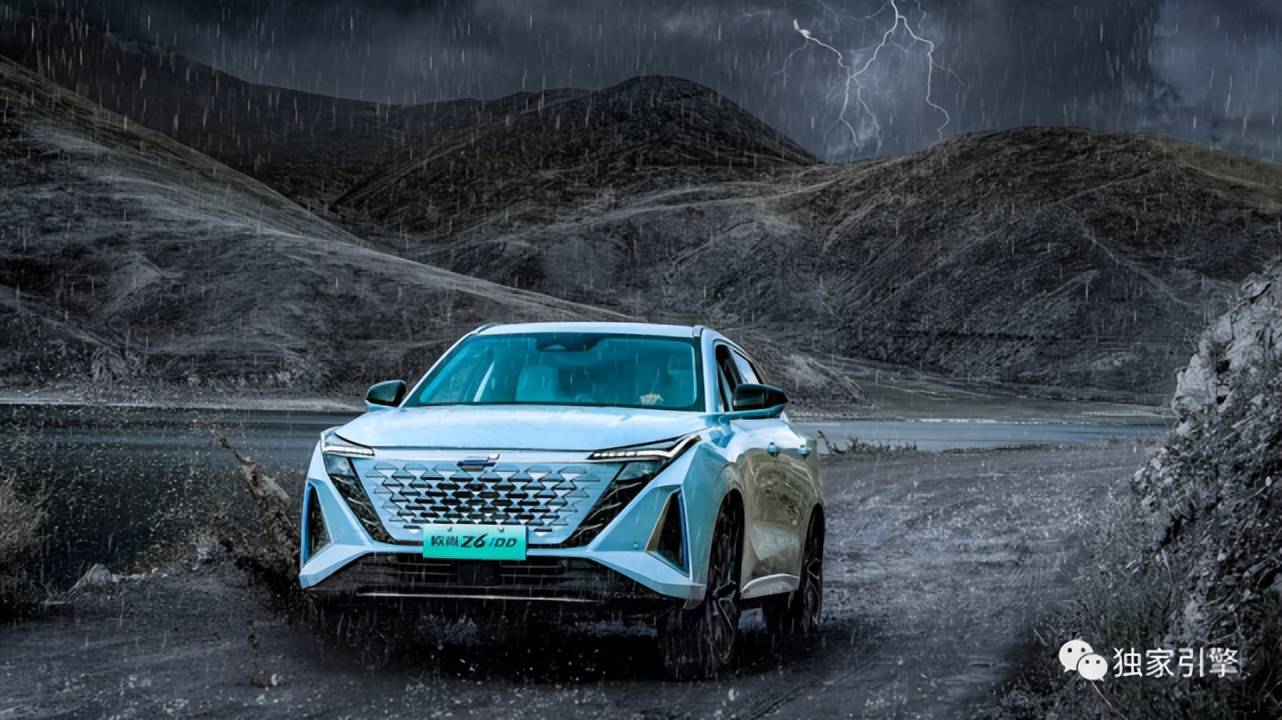 欧尚X5 PLUS/Z6 iDD南滨路“炸街”，告诉你什么是爆款！_搜狐汽车_搜狐网