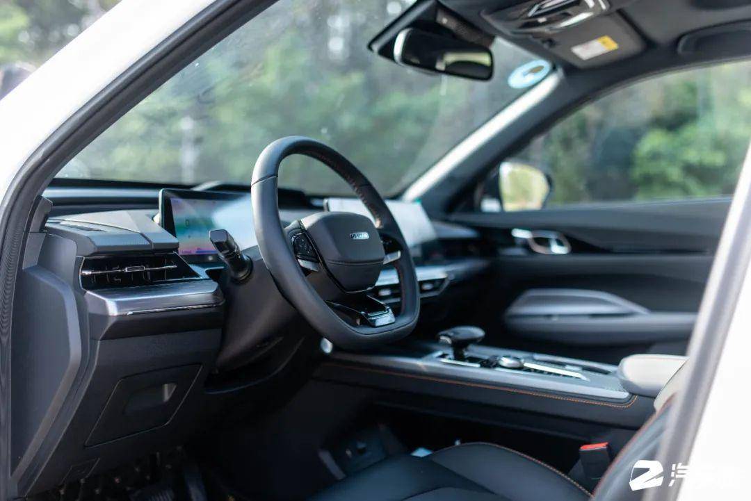 综合续航1200公里，车外能喊它开后门，试驾欧尚Z6智电iDD_搜狐汽车_搜狐网