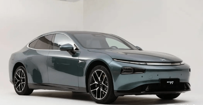 小鹏P7i正式亮相！相比上一代P7有哪些升级？_搜狐汽车_搜狐网