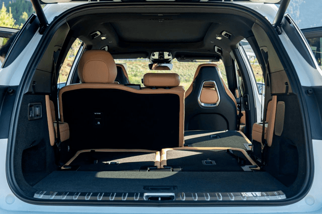 领克09EM-P远航版对比理想L8，谁更加的物超所值？_搜狐汽车_搜狐网