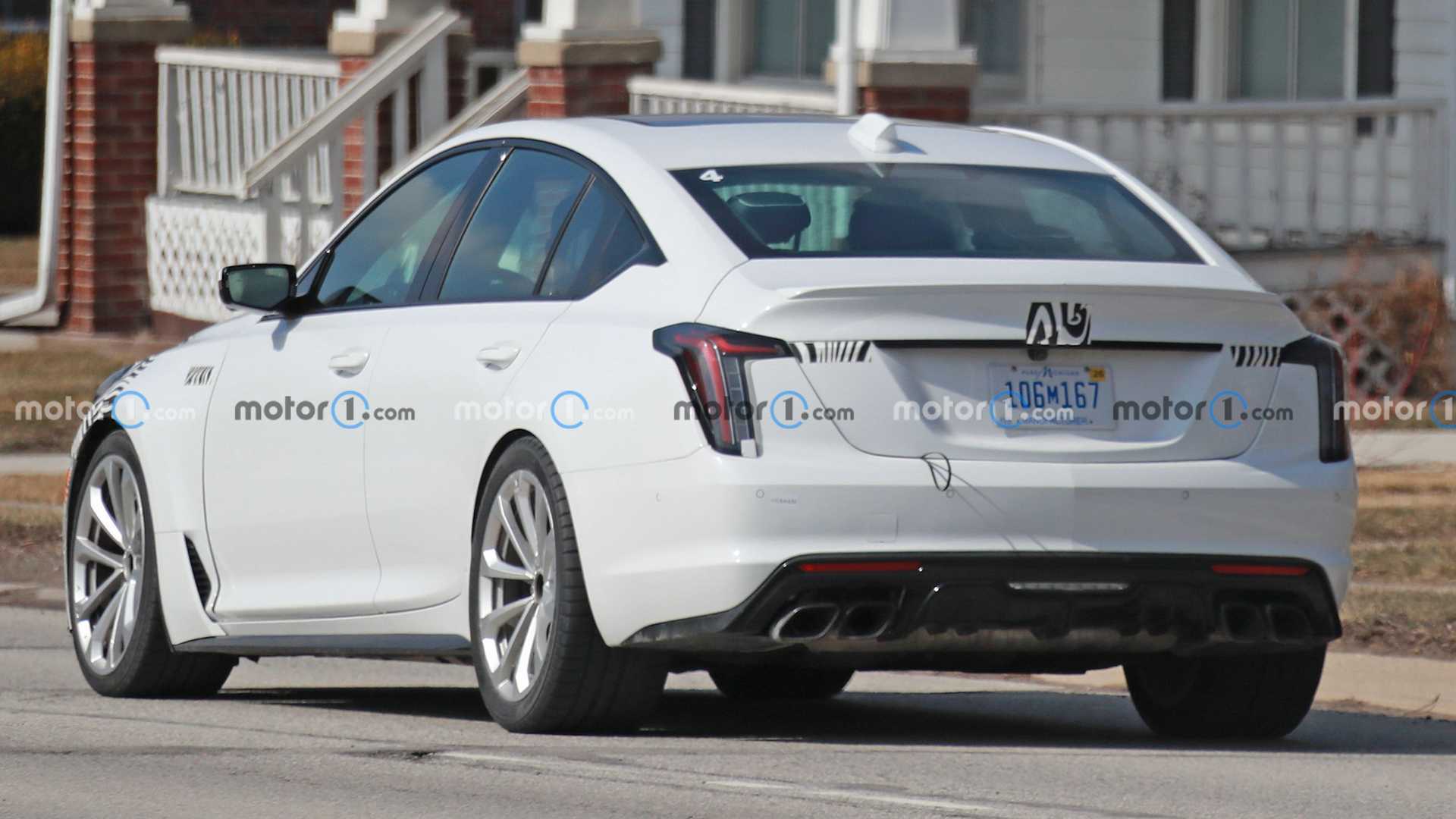 最快年底亮相 凯迪拉克2024款CT5-V Blackwing最新谍照曝光_搜狐汽车_搜狐网