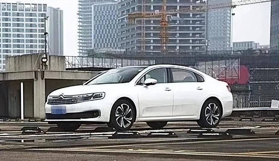 C6：优惠9万值得爱吗？_搜狐汽车_搜狐网