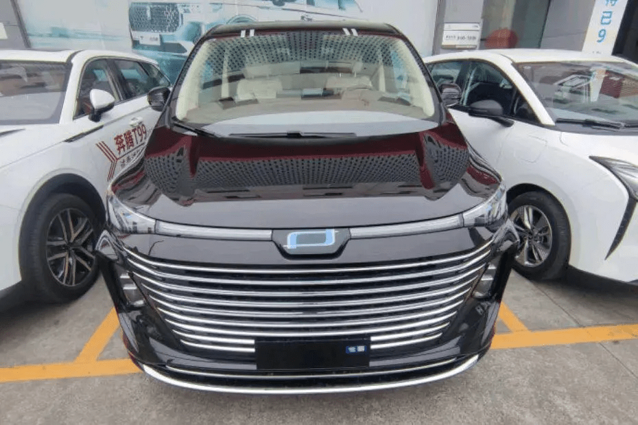 一汽奔腾M9登场，空间媲美别克GL8，豪华大气，与红旗HQ9共享动力_搜狐汽车_搜狐网